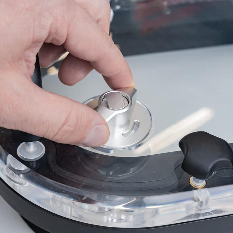 Vacuum Box Equipment Solutions for Leak Testing Inspection | Flying Vision